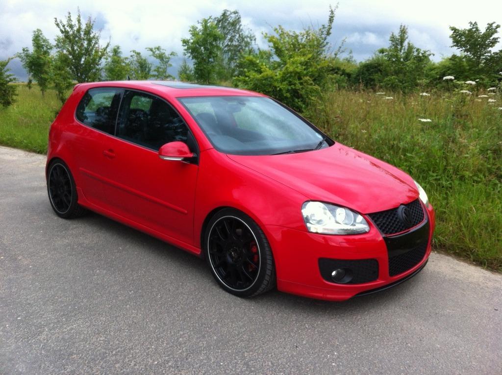 BBS CH wheel colour on Red GTi - page 1 - Mk5 General Area - MK5 Golf GTI