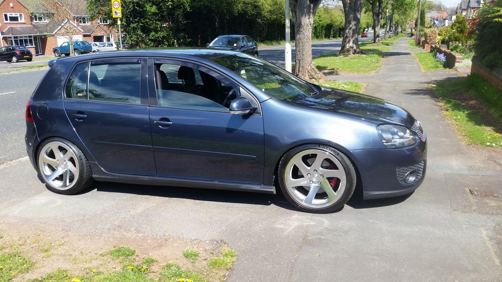 Adam0604 Bagged Graphite Blue MK5 GTi - page 3 - Members Rides - MK5 ...